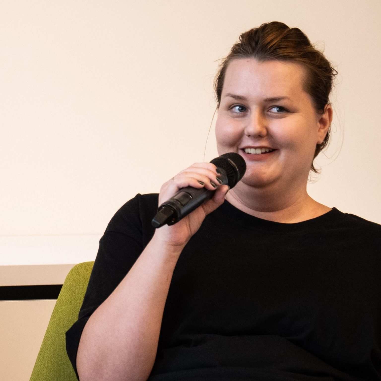 Dominika Madro: Odišla talentovaná spisovateľka a lektorka – Národné ...